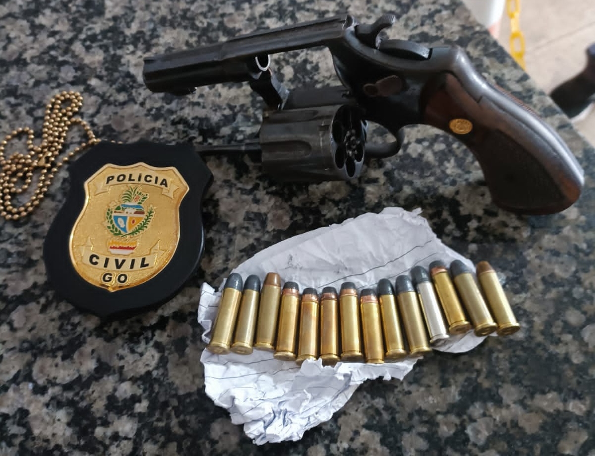 Pc Ce Cumpre Mandado De Prisão Contra Suspeito De Tráfico De Drogas